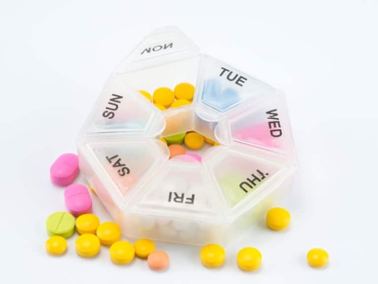Ibuprofen (ไอบูโพรเฟน) ยาแก้ปวด รักษาไมเกรน สรรพคุณและวิธีใช้ยา